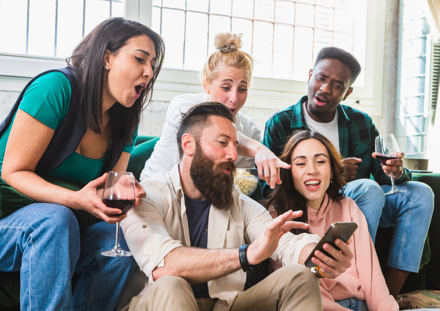 Fakta Menarik Tentang Gen Z: Era Digital | HALTEV
